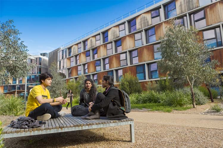 Monash Residential Services – Live on campus in 2021